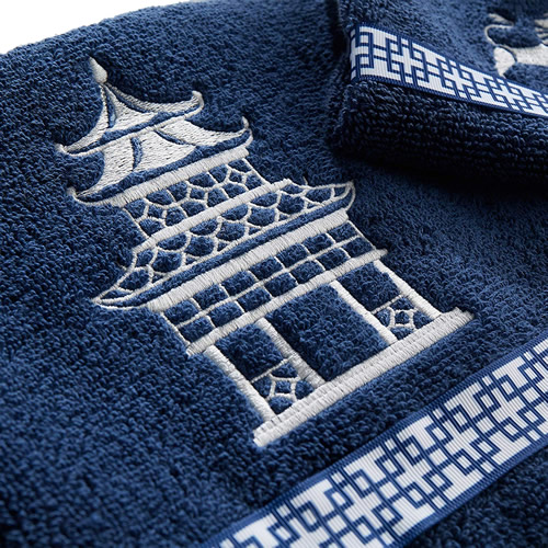 Vern Yip Chinoiserie Collection – Blue Willow Bath Towels and Bath ...
