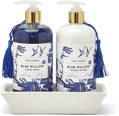 Two’s Company Blue Willow Hand Towels, Kitchen Towels and Countertop ...