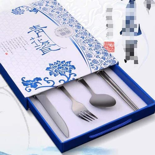 Blue and White Porcelain Flatware Sets – my design42