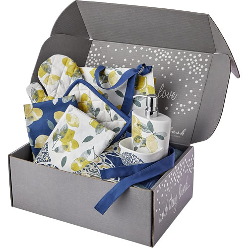 Vern Yip Blue and White Medallions and Lemons Kitchen – my design42